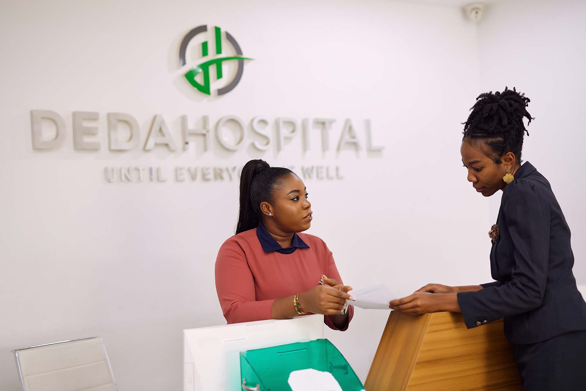 Customer Support – Deda Hospital